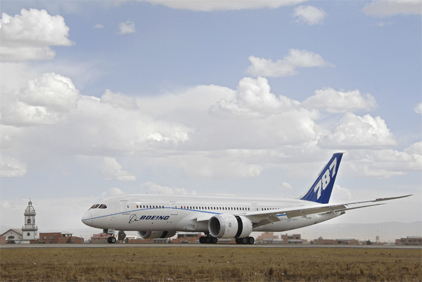 Boeing 787 aterrissa pela primeira vez na América do Sul - Portal ...